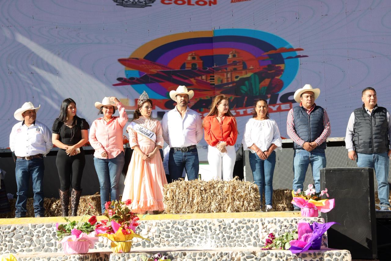 Coronación de la Flor Más Bella del Campo de Colón - Municipio de Colón